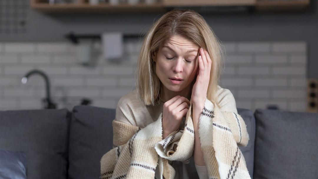 Kronisk migrene: Symptomer og behandling - NHI.no