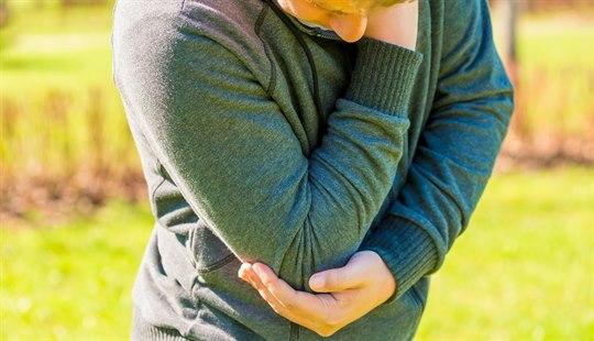 Albue ute av ledd - NHI.no