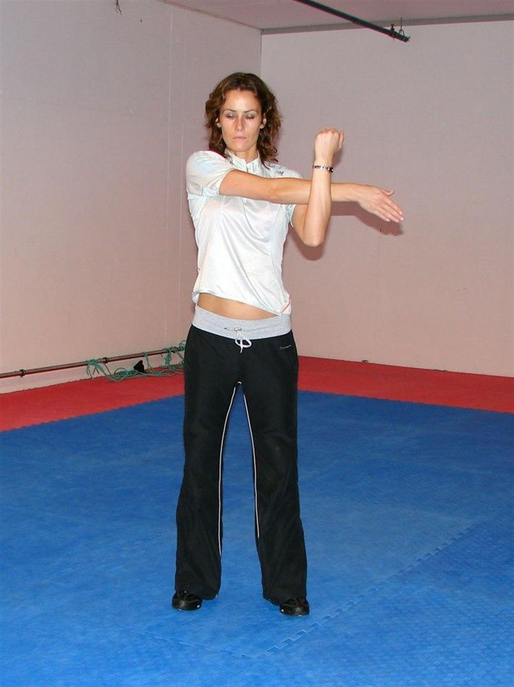 Bakside skulder - NHI.no