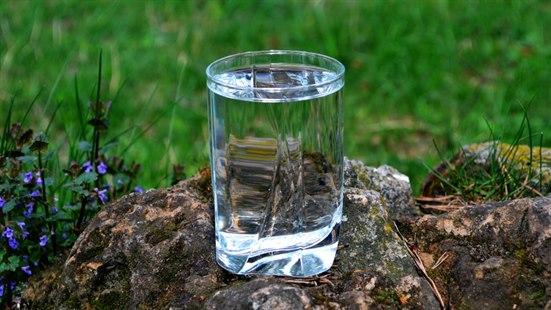 Vann og væskebehov - NHI.no