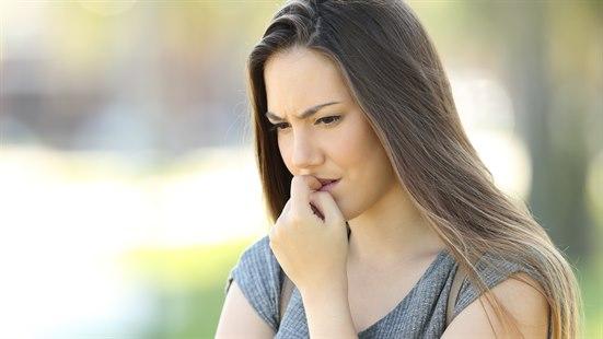 Biter du negler eller plukker på huden? - NHI.no